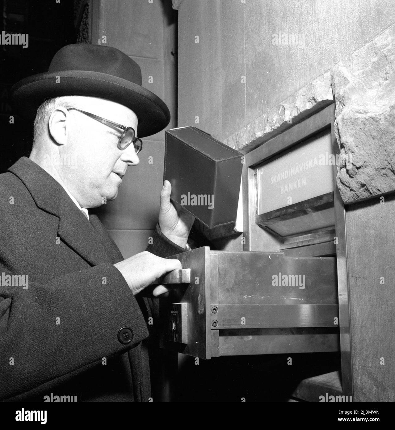 Scandinaviska Bank's Bankfest.december 1956 Stock Photo - Alamy