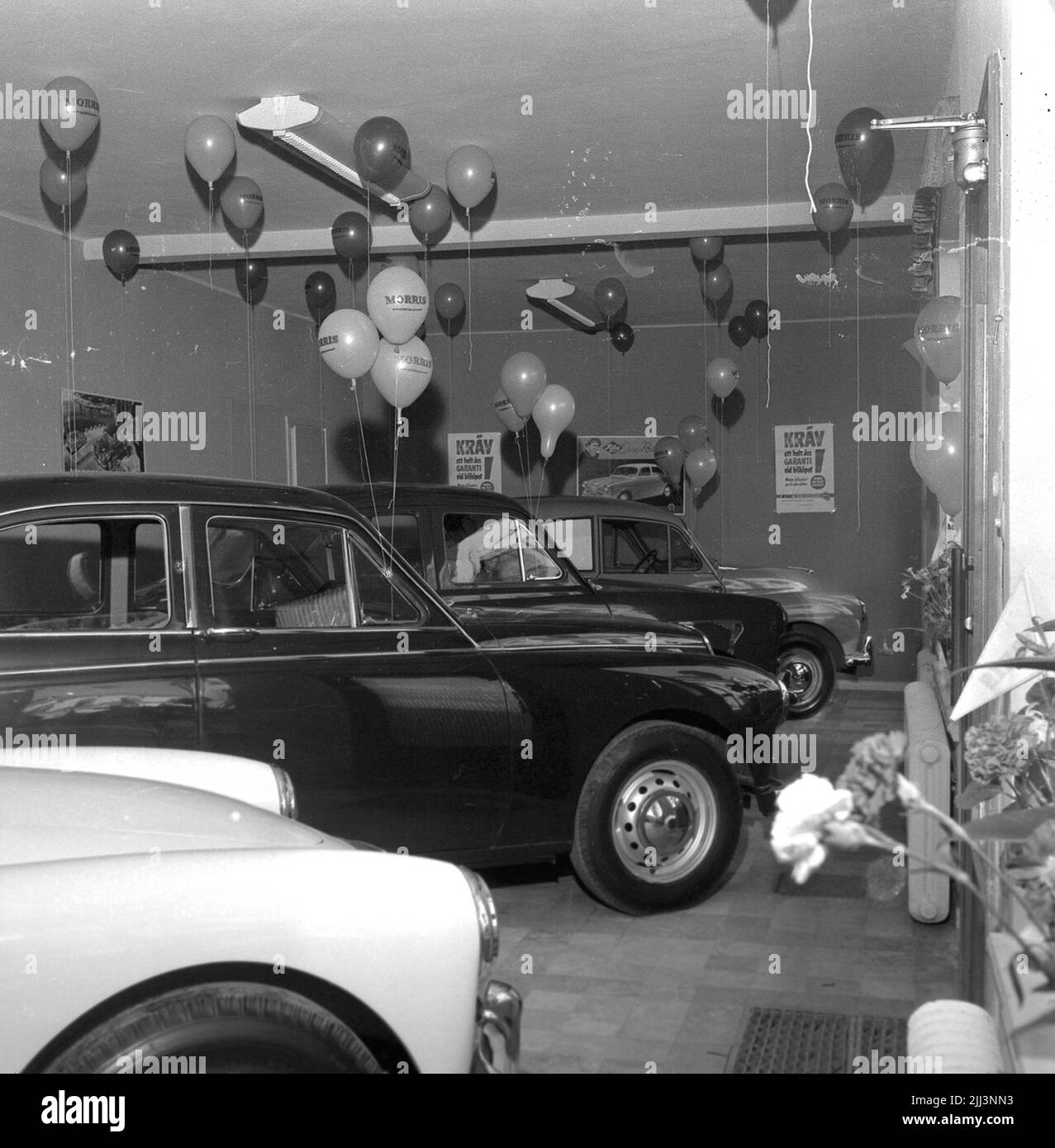 Automotive pictures Black and White Stock Photos & Images - Alamy