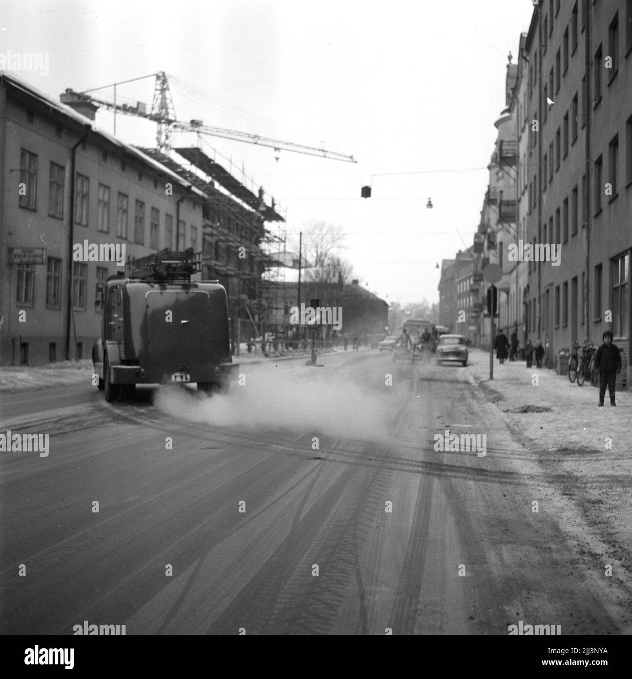 Firefighting activity Black and White Stock Photos & Images - Alamy