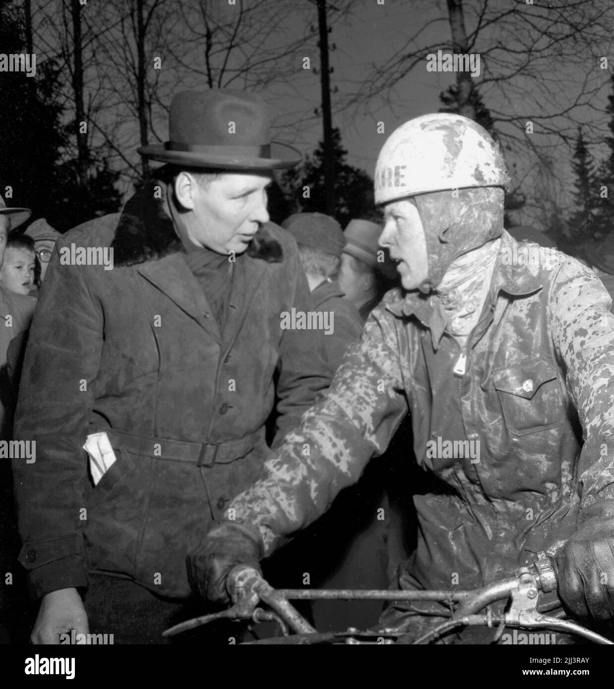 8 november 1955 hi-res stock photography and images - Alamy