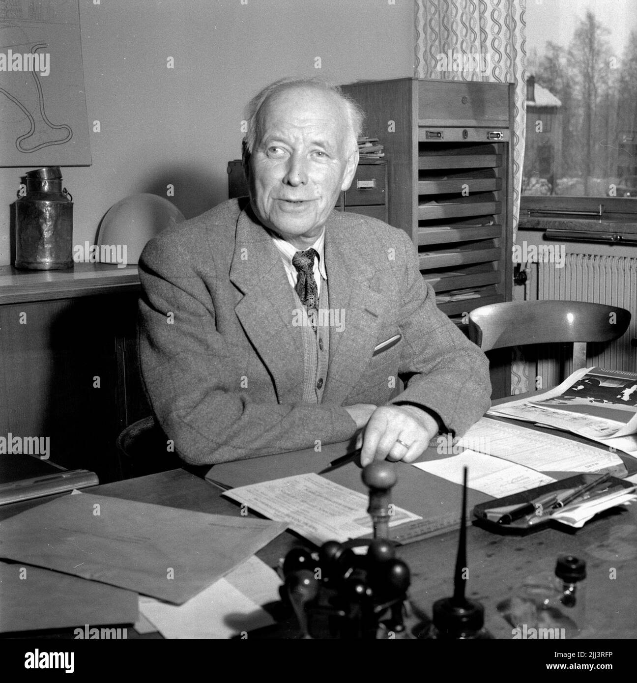 1950s march hi-res stock photography and images - Alamy