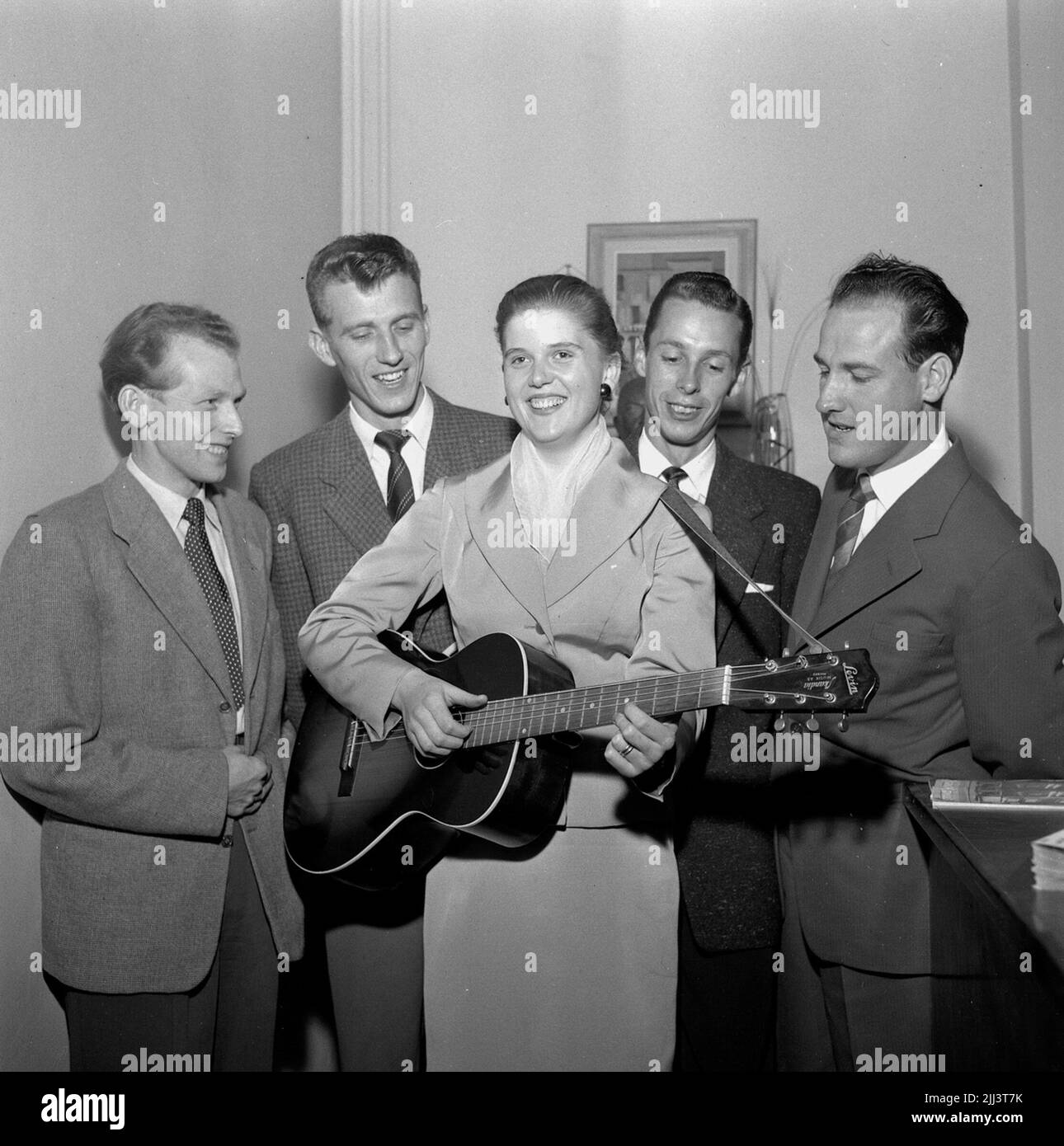 Dialogue union Black and White Stock Photos & Images - Alamy