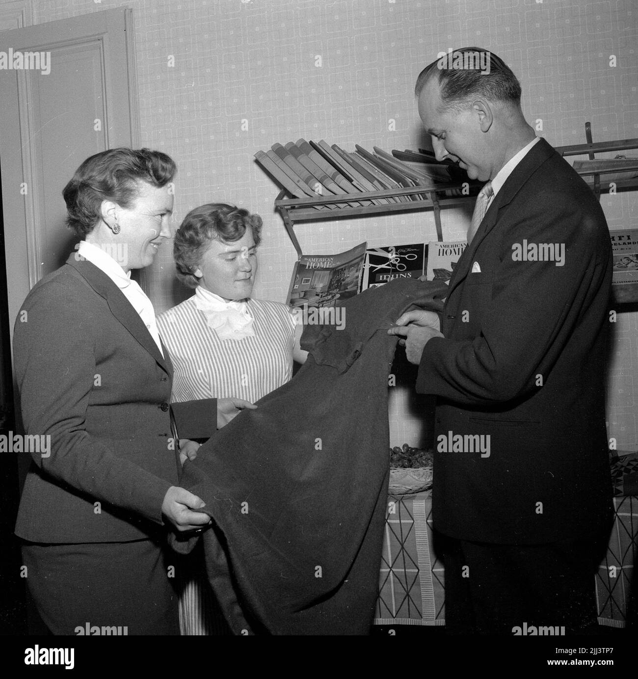 Housewife's College Opening.december 1956 Stock Photo - Alamy