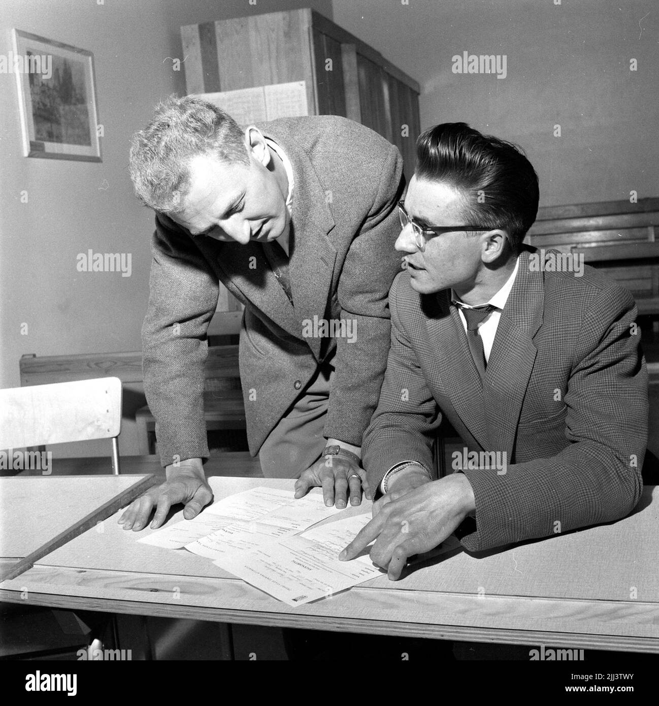 Education conclusion Black and White Stock Photos & Images - Alamy