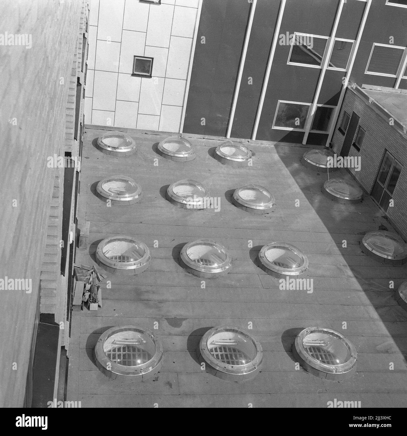 1958 building Black and White Stock Photos & Images - Alamy