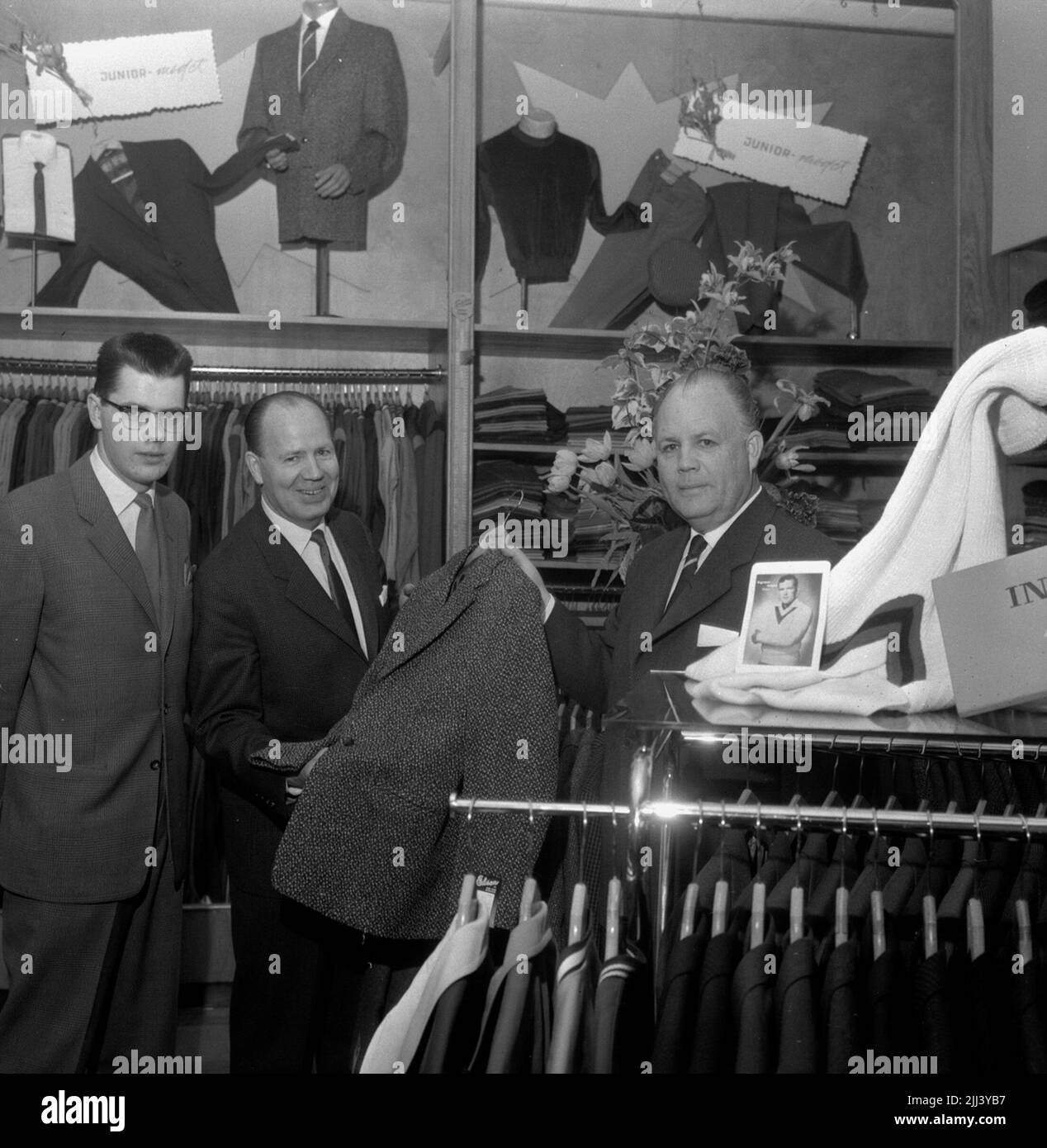 1950s historical activity on Black and White Stock Photos & Images - Alamy