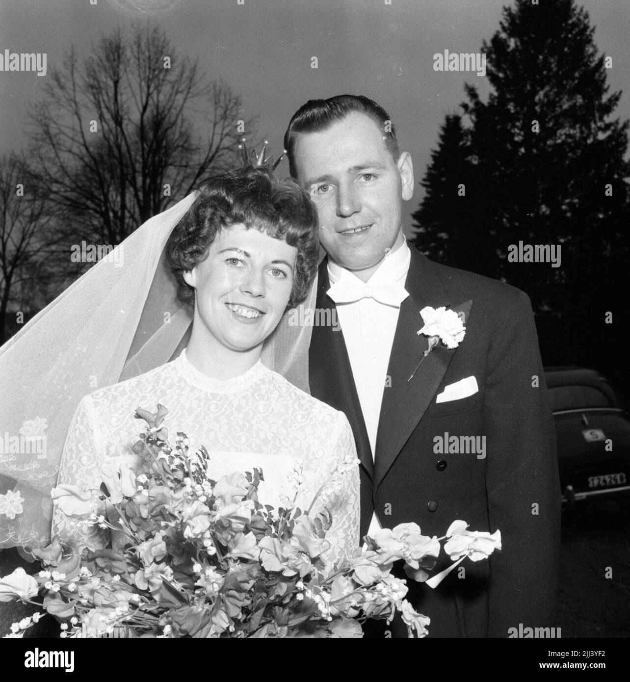 April 6 Black and White Stock Photos & Images - Alamy