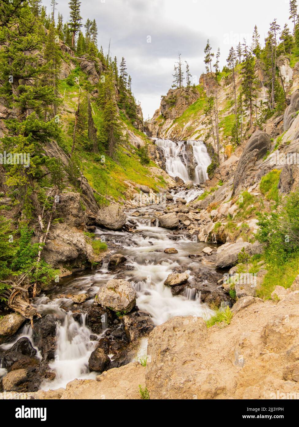 Overcast view of the Mystic Falls at Wyoming Stock Photo - Alamy