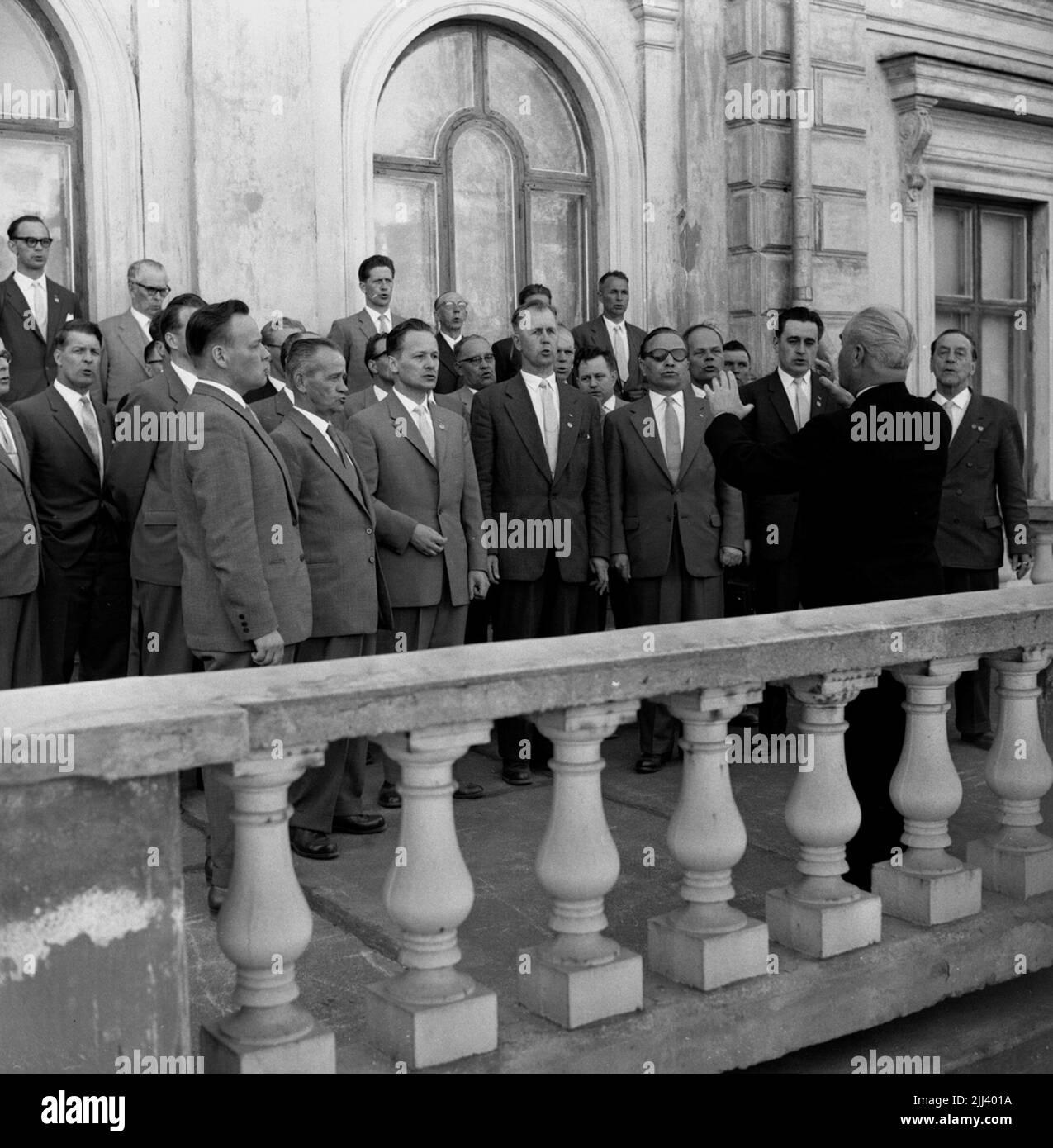 Traditional choir Black and White Stock Photos & Images - Alamy