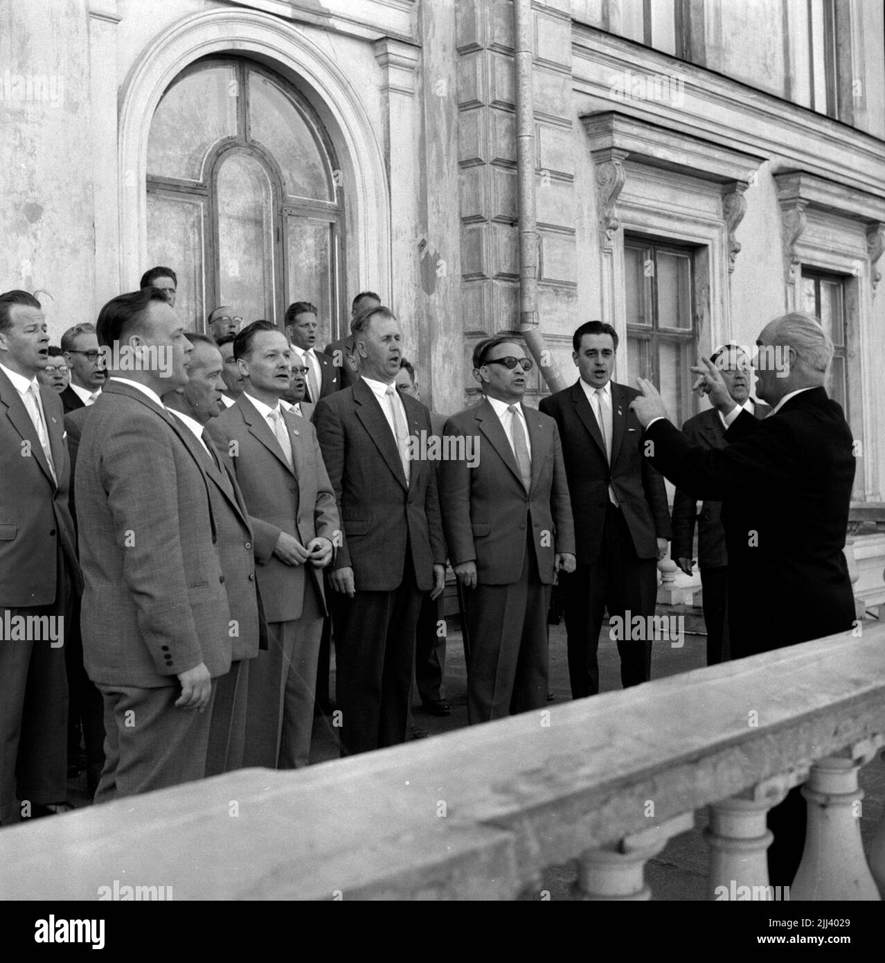 Group singing choir Black and White Stock Photos & Images - Alamy