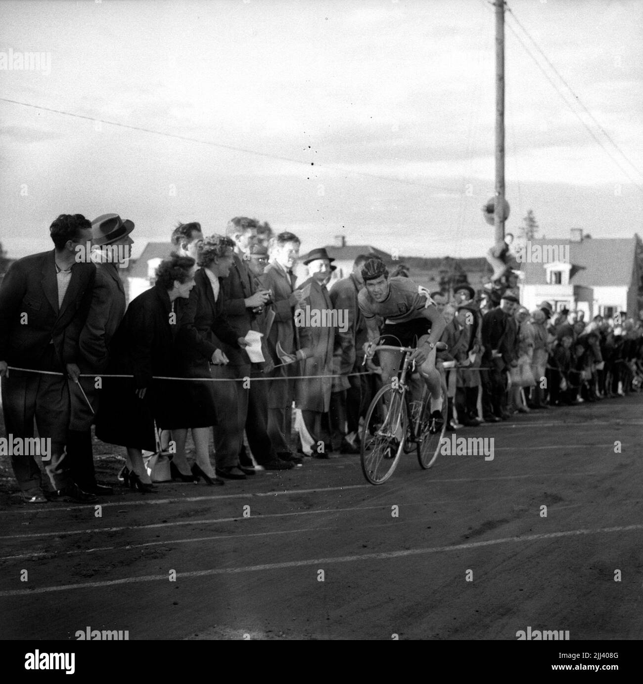 Cycling race track Black and White Stock Photos & Images - Alamy