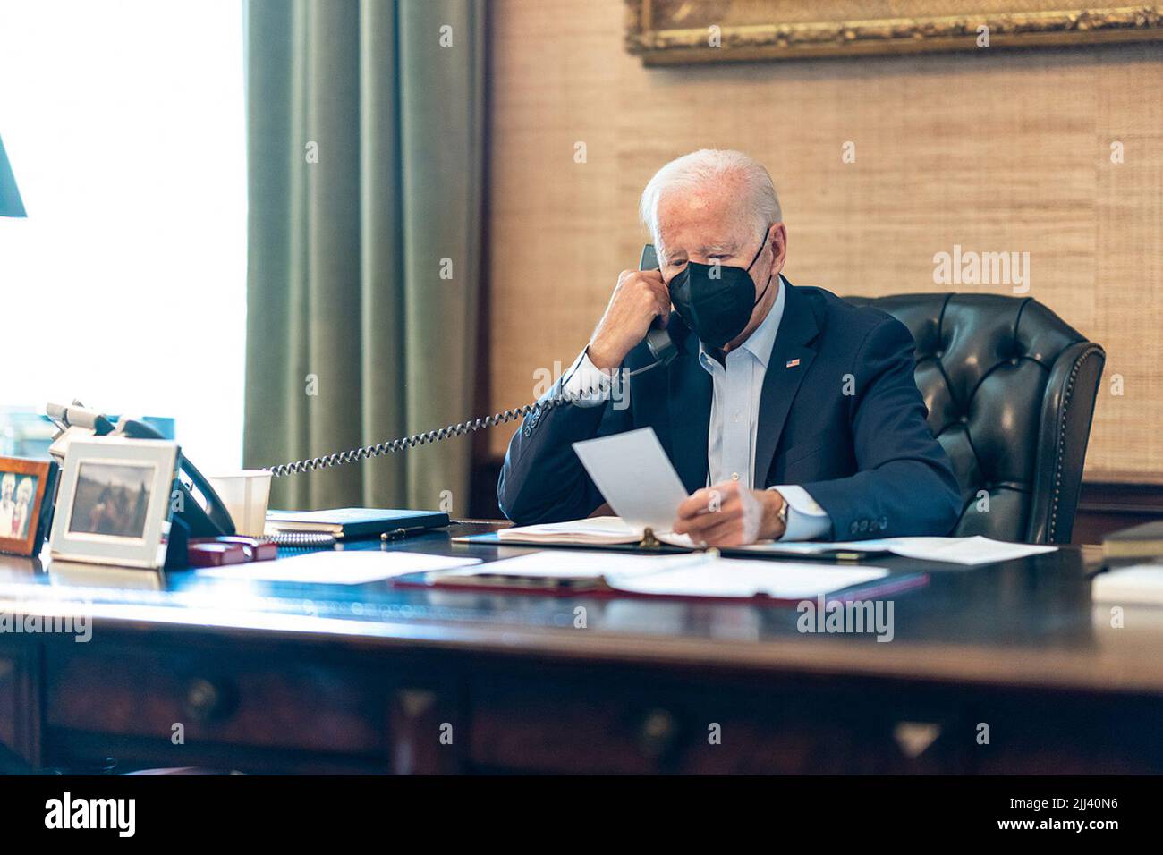 July 22, 2022 biden mask hi-res stock photography and images - Alamy