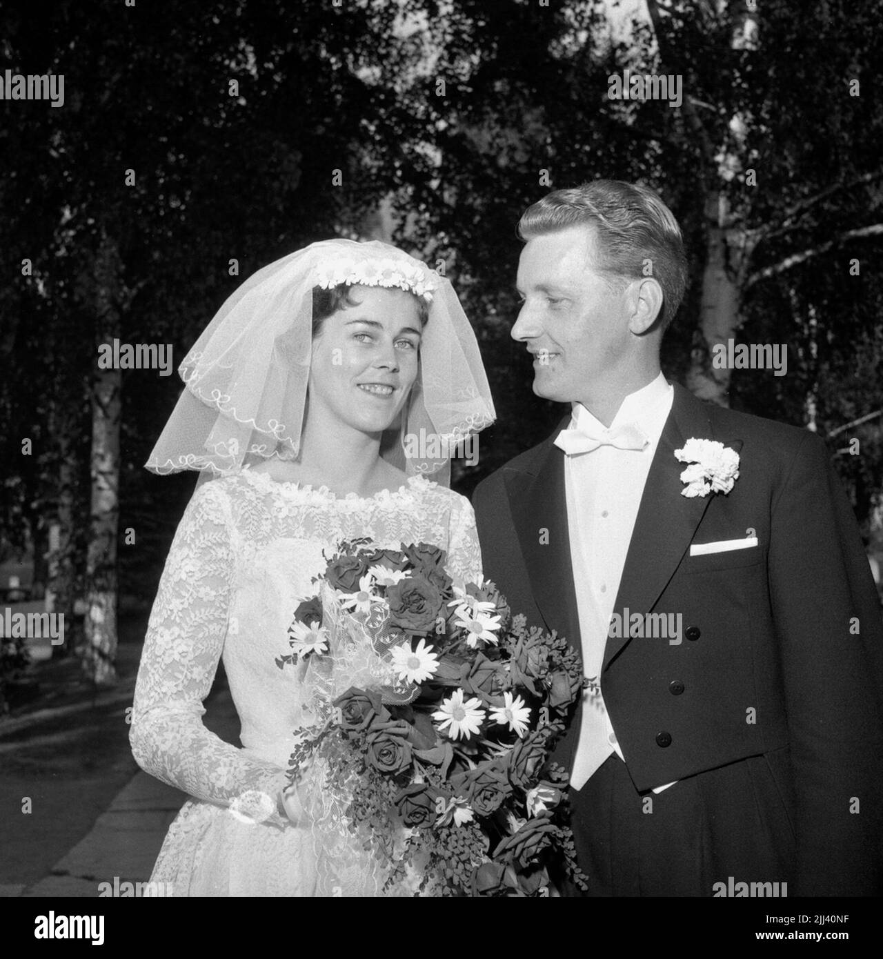 Bridal couple June 29, 1959 Stock Photo - Alamy