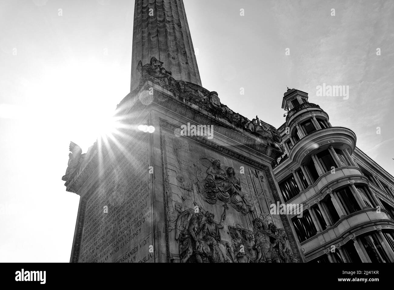 The Monument, London Stock Photo - Alamy