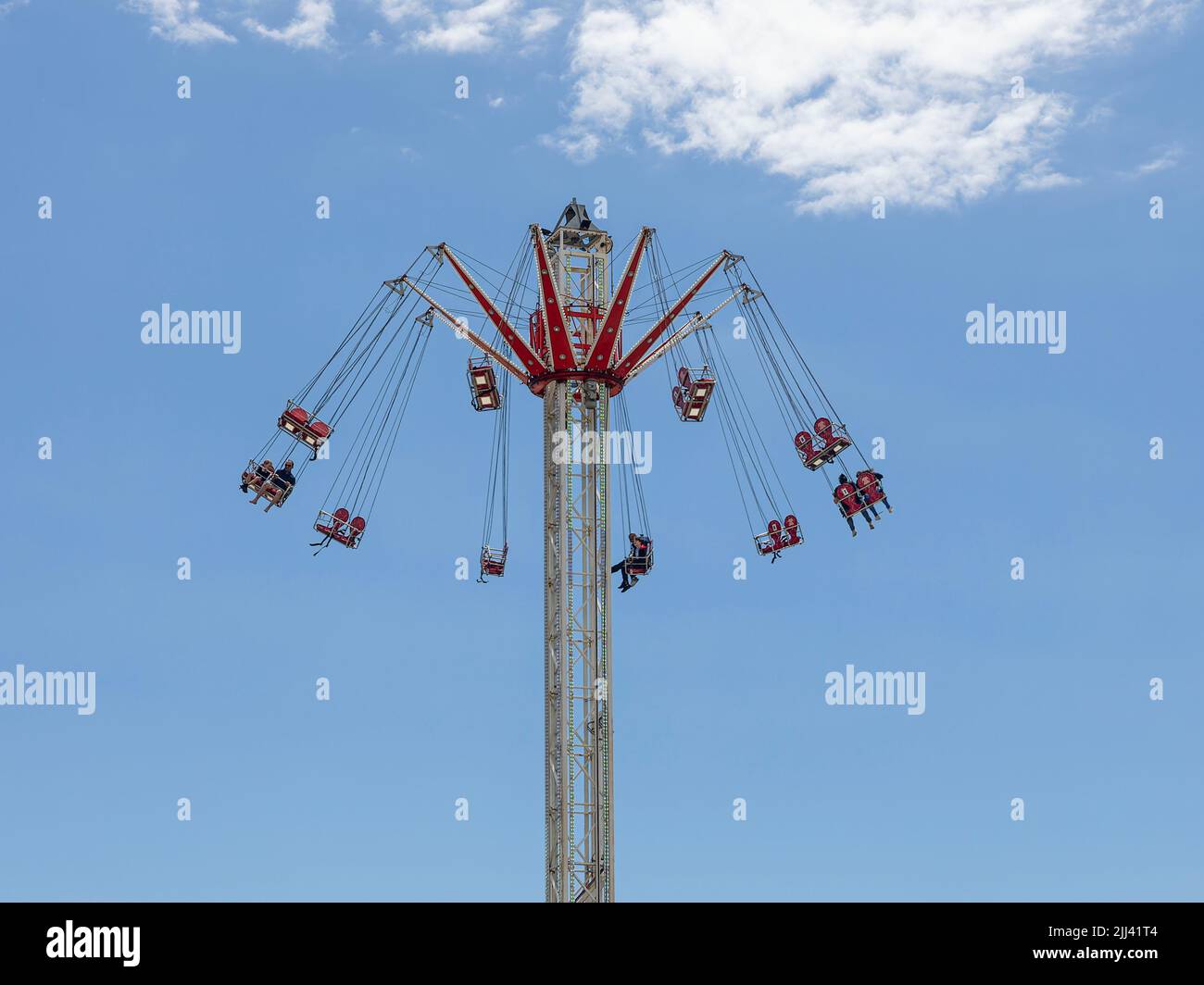 Fairground beach hi-res stock photography and images - Alamy