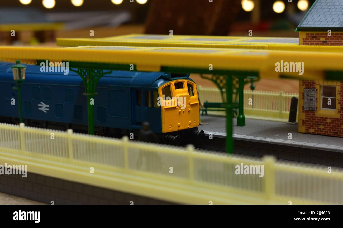 Close Up Photos Of A Model Train Set In A Loft Stock Photo - Alamy
