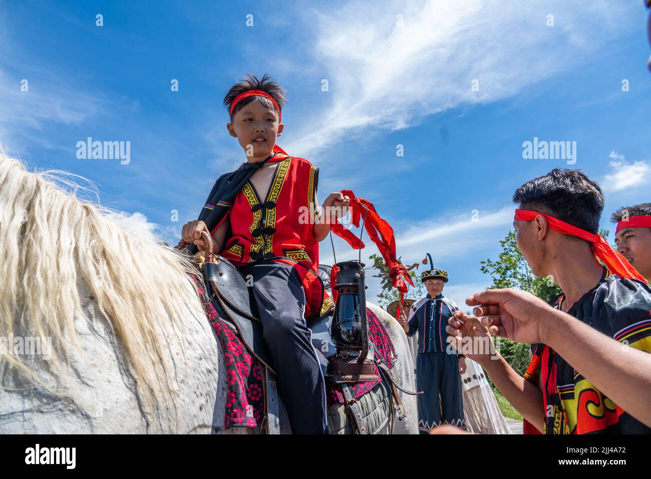 Bijie, China. 22nd July, 2022. BIJIE, CHINA - JULY 22, 2022 - People of ...