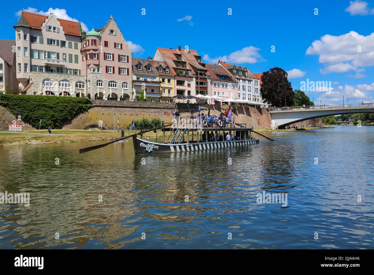 Navigation on the Danube, Ulmer Schachtel, excursion boat, people ...
