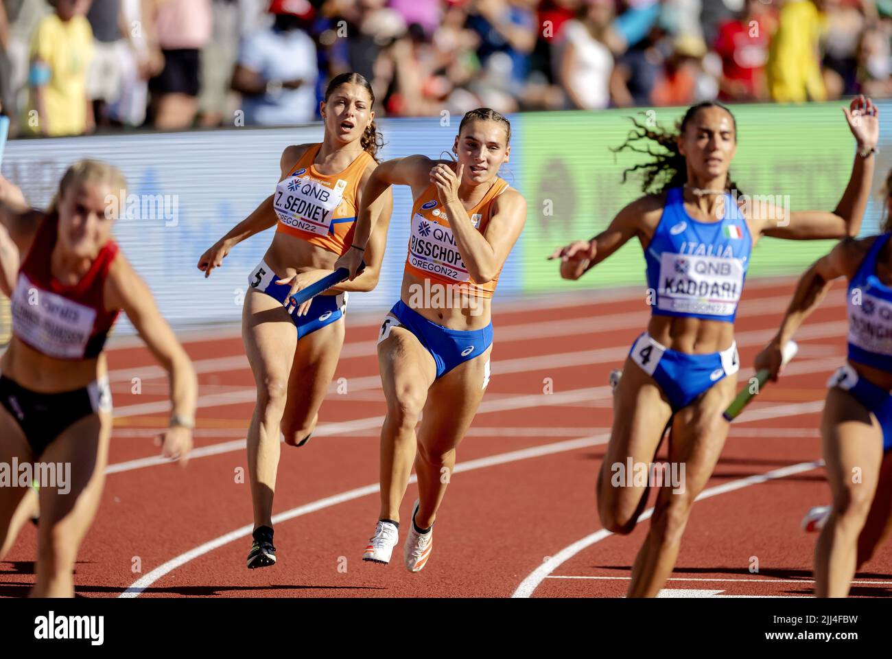 Oregon, USA. 23rd July, 2022. EUGENE - Zoe Sedney and Minke Bisschops ...