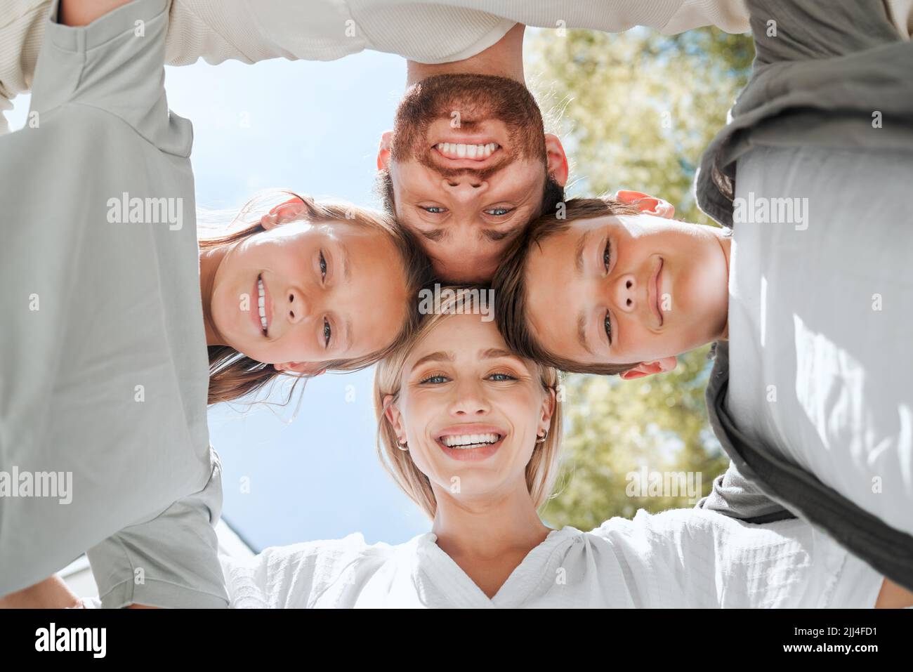 This is the people closest to me. a couple and their two children ...