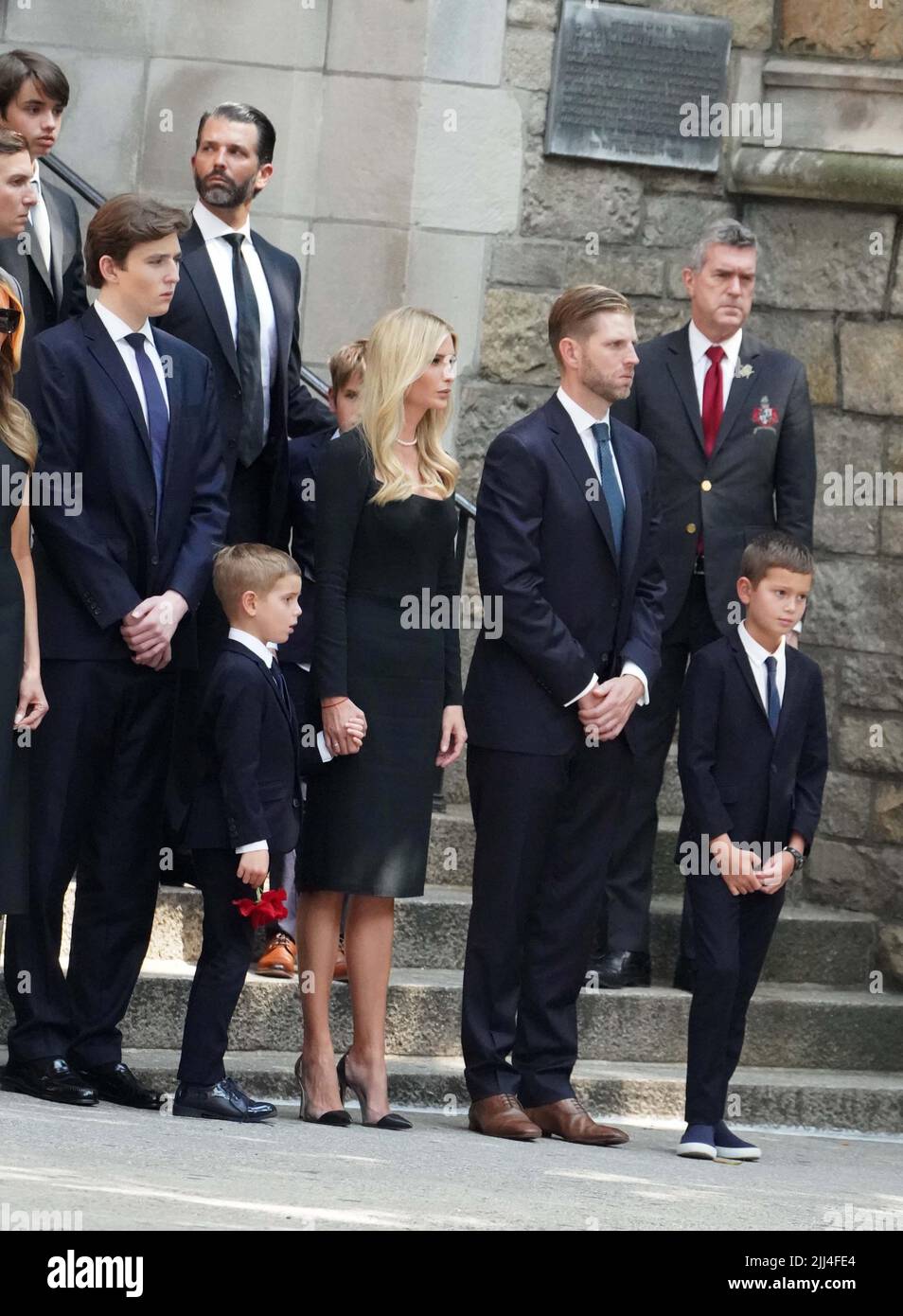 Ivanka Trump with her sons, Jared Kushner, Eric Trump, Donald Trump Jr ...