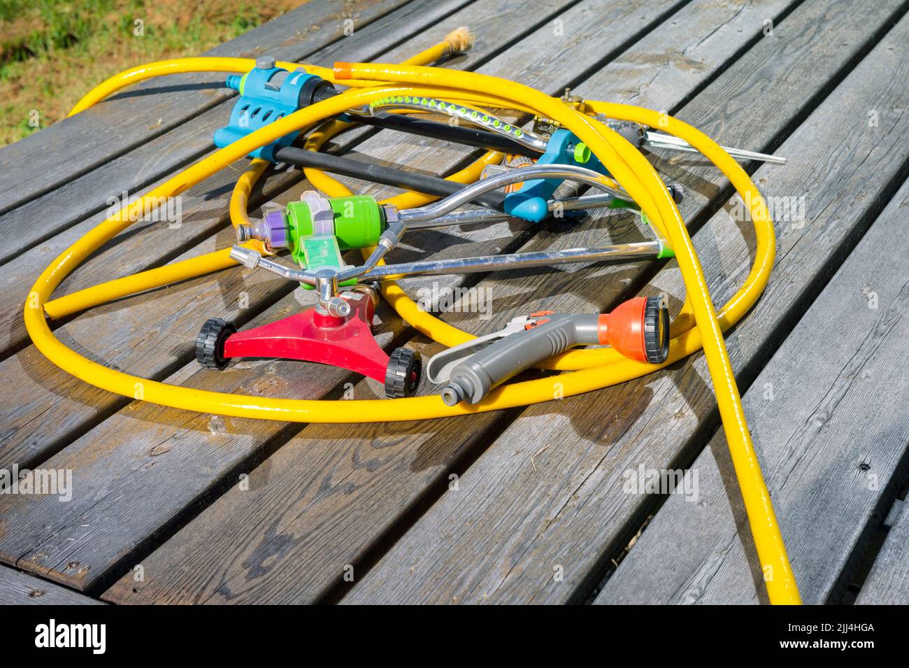 Messy gardens hi-res stock photography and images - Alamy