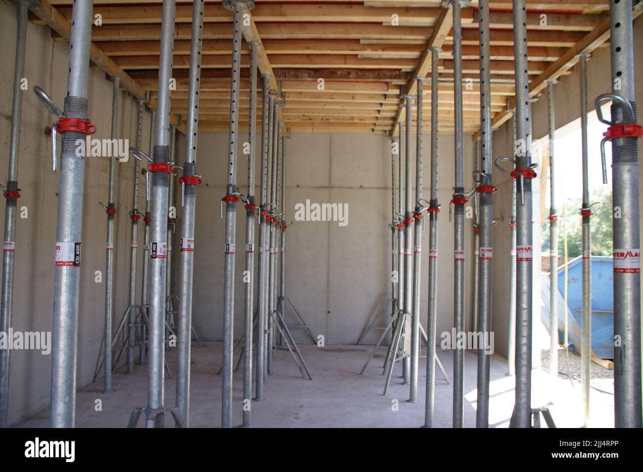 Ceiling formwork hi-res stock photography and images - Alamy