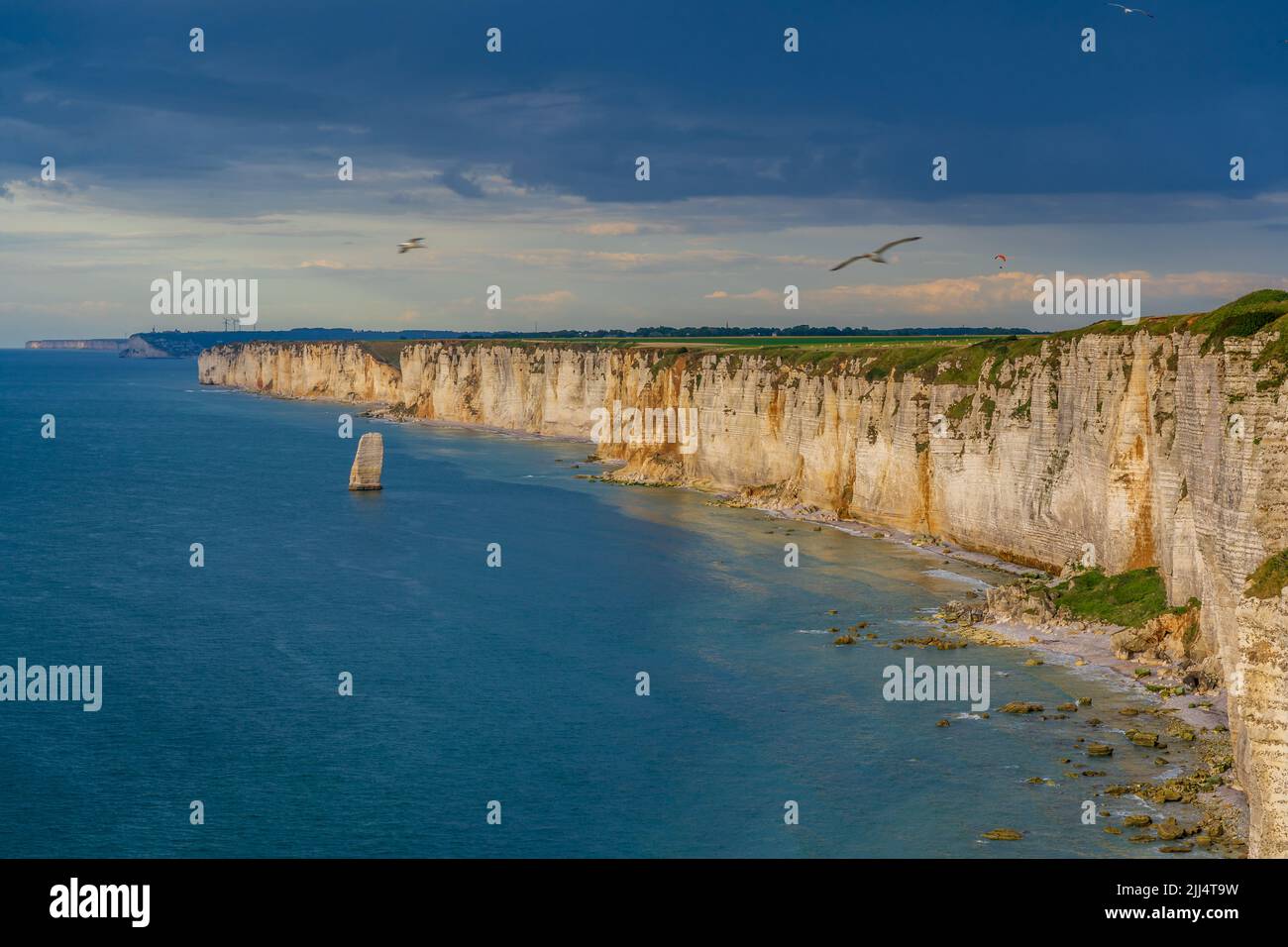 Beautiful Normandy cliffs lit by the sun Stock Photo - Alamy
