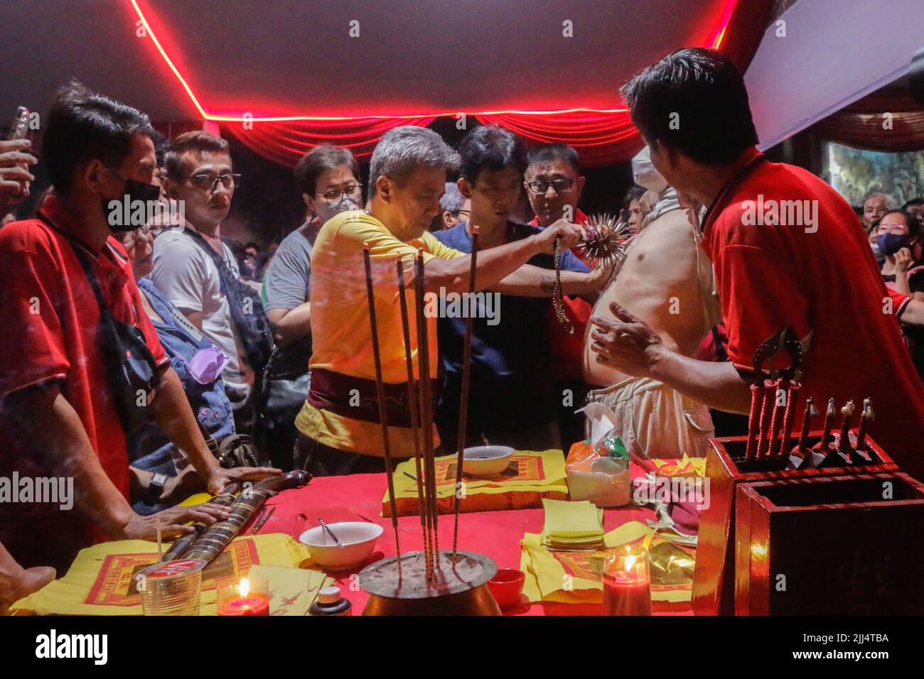 A ritual during the Sejit Celebration of YM Kongco Kwan Kong at ...