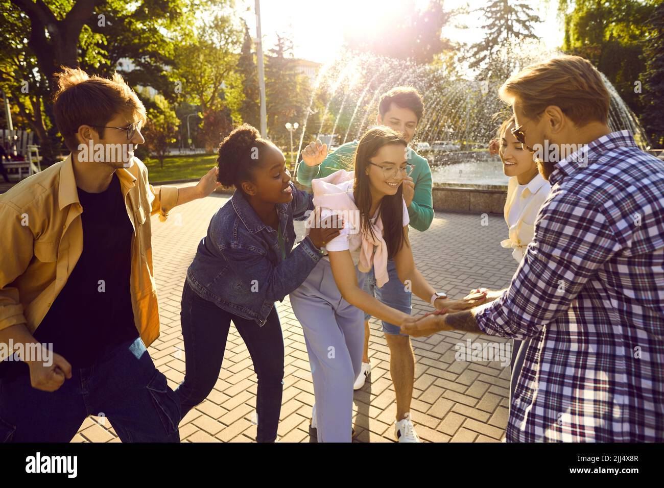 Meet together hi-res stock photography and images - Alamy