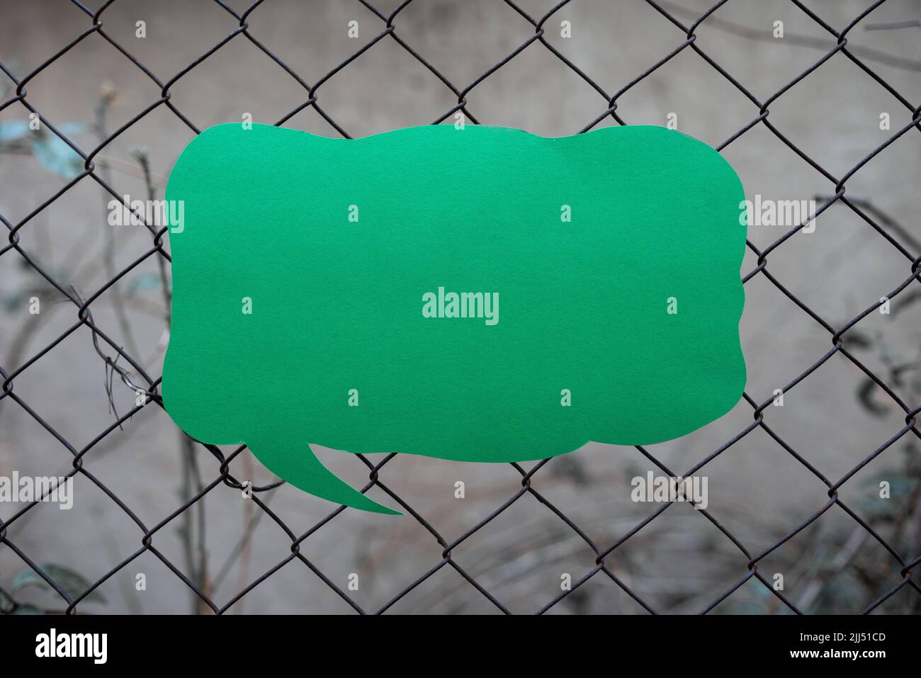 Speech Bubble With Important Informations Placed In Front Of Net ...