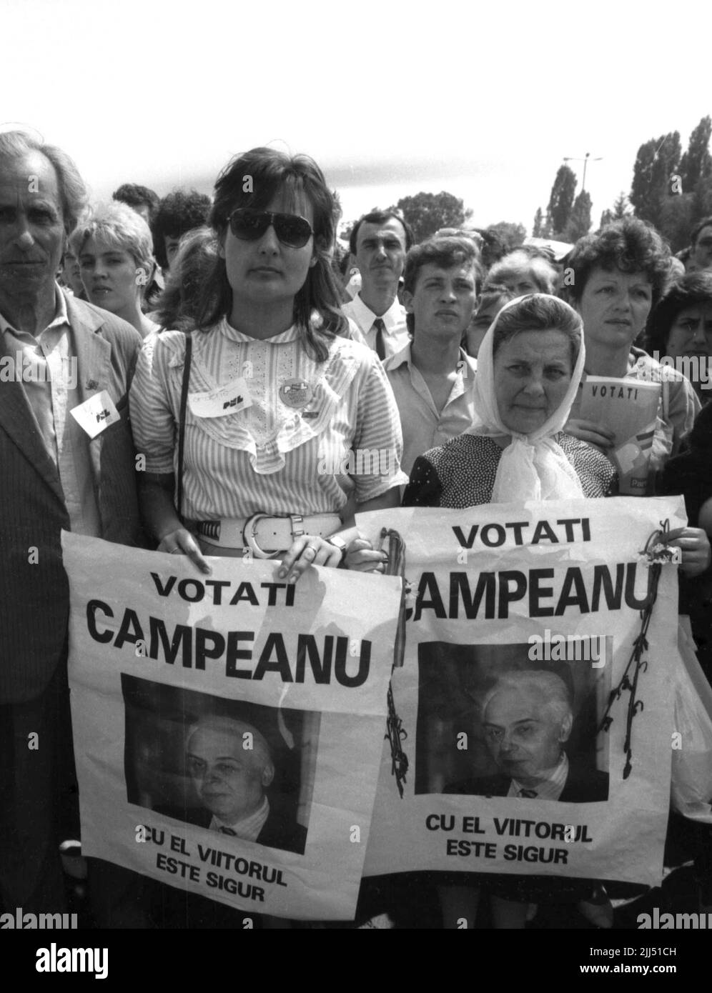 Partidul national libéral hi-res stock photography and images - Alamy
