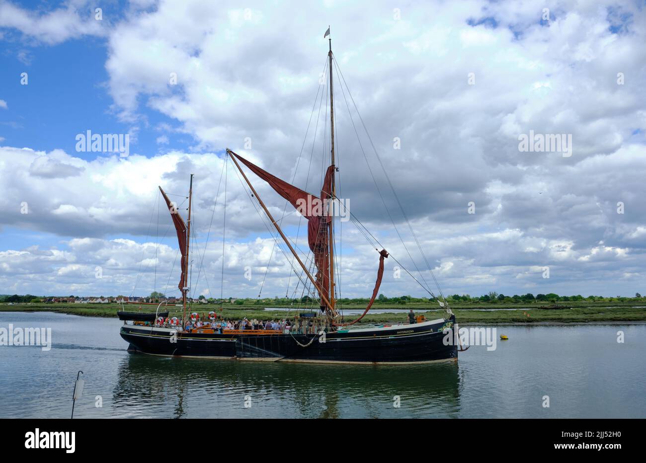 Thames Barge with Passengers Leaving Hythe Quay Maldon Essex Stock ...