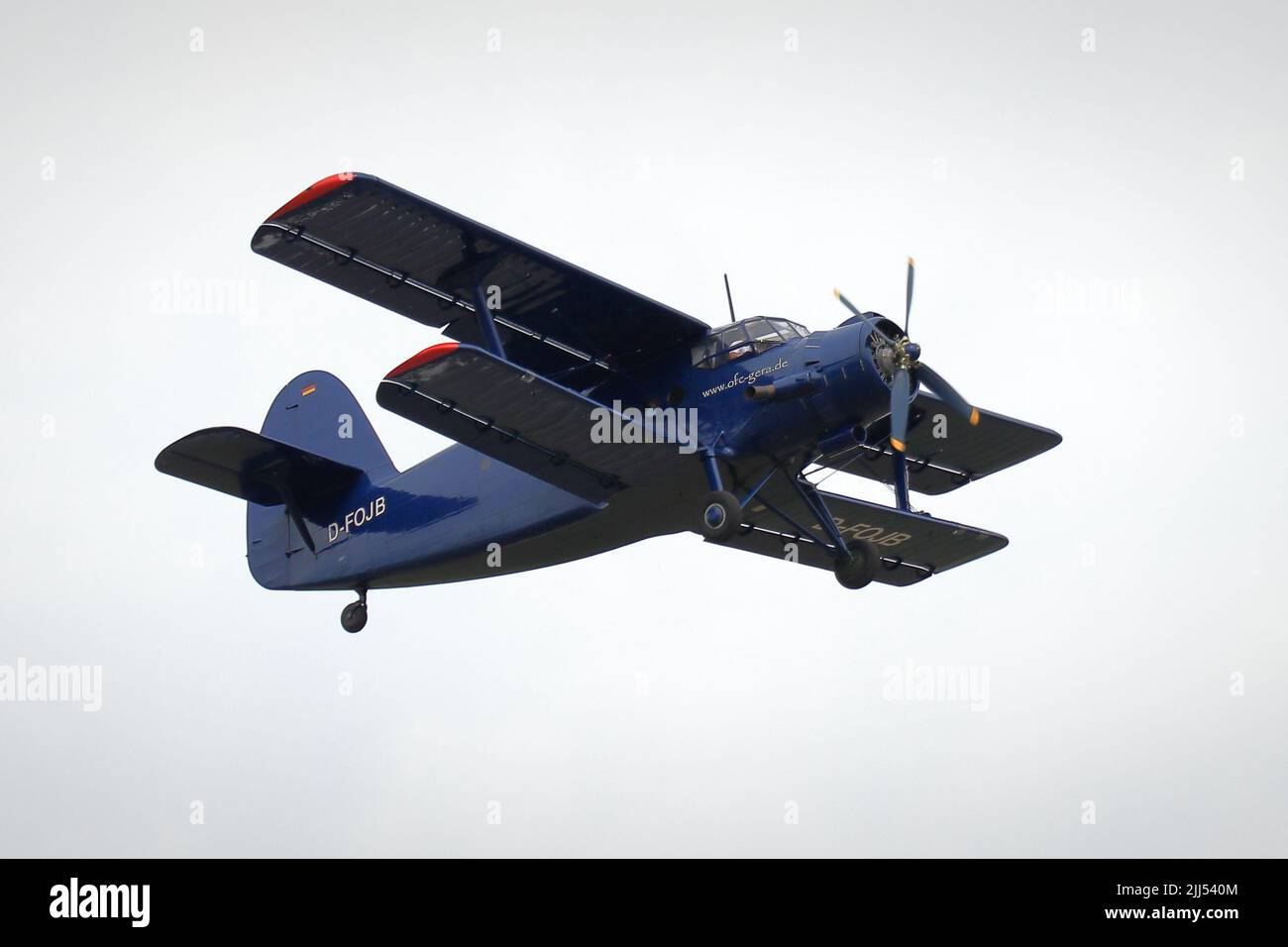 Antonov an 10 aircraft hi-res stock photography and images - Alamy