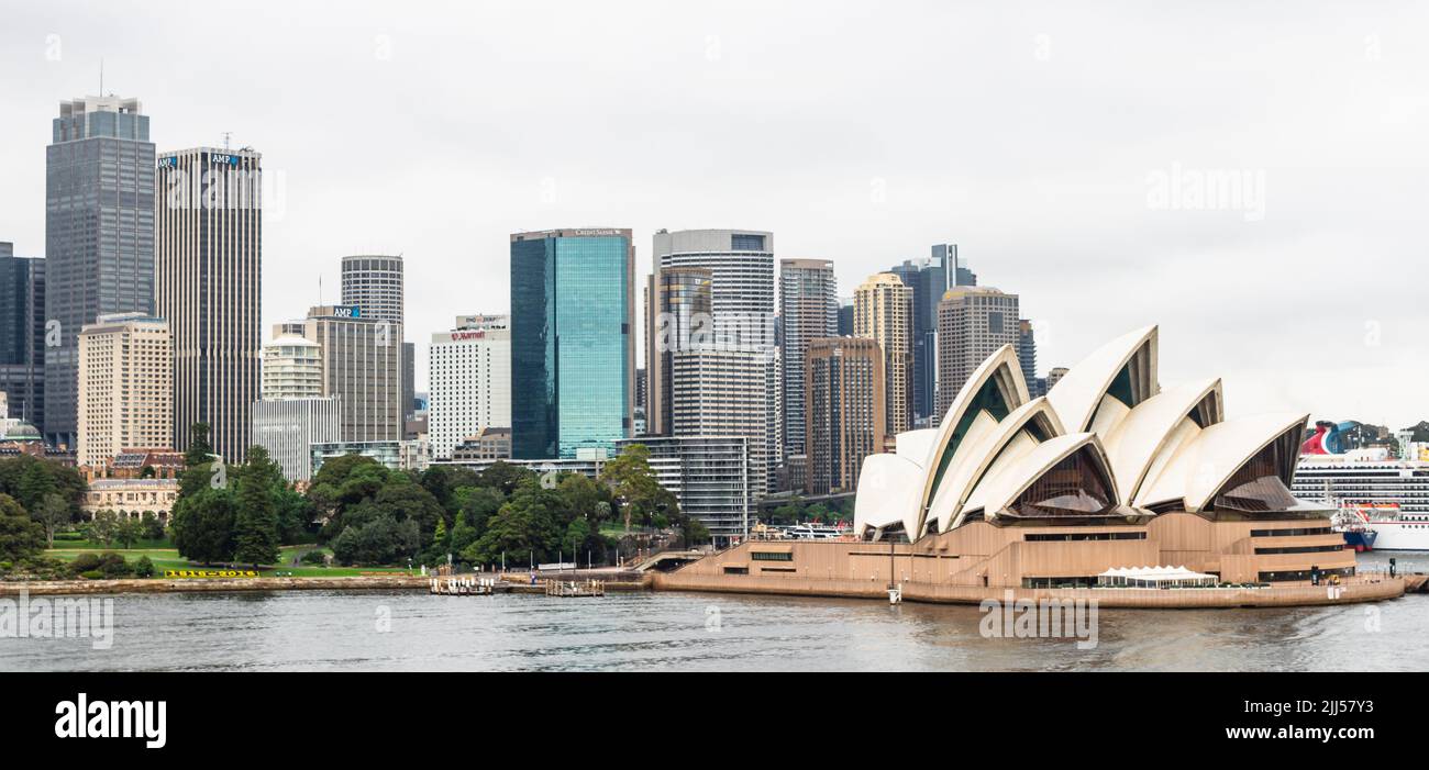 Sydney Opera House in Sydney, Australia, 2022 Stock Photo - Alamy Sydney Opera House in Sydney, Australia, 2022 Stock Photo - Alamy