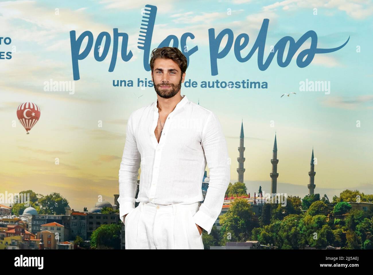 Italian actor Mario Ermito attends the 'Por Los Pelos. Una Historia de ...