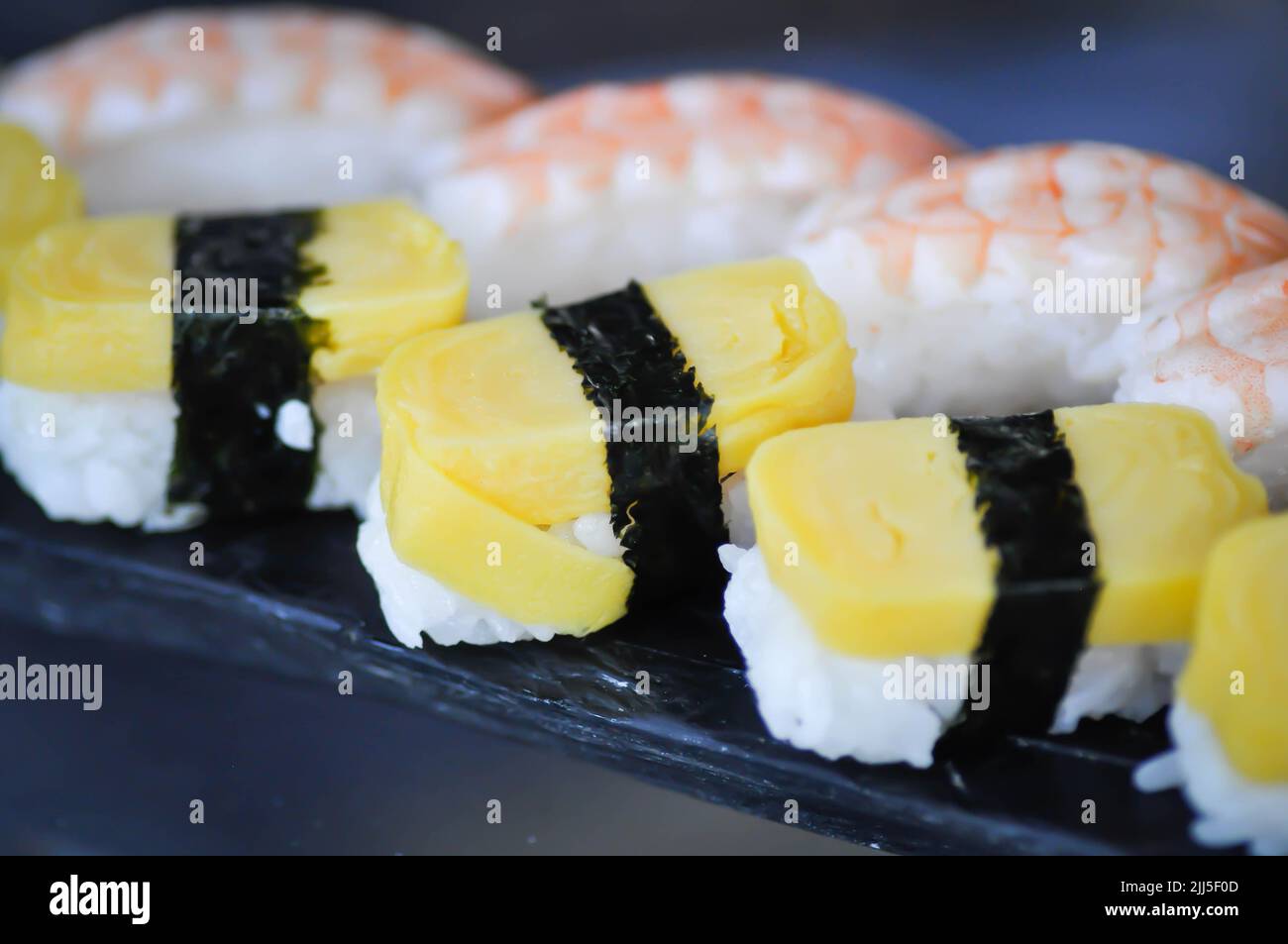 Steam egg rolls hi-res stock photography and images - Alamy