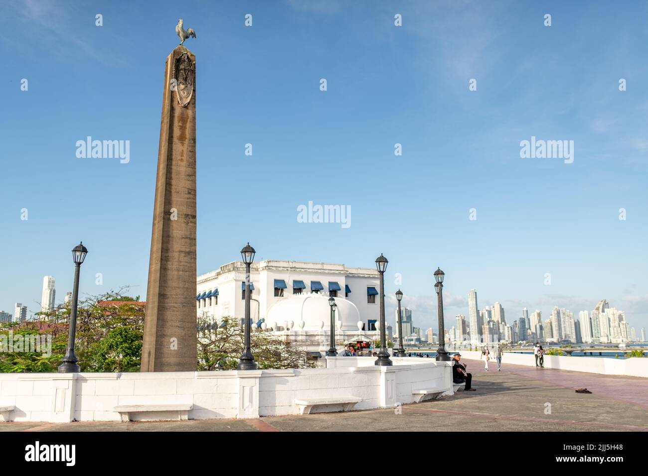 A statue in Panama City, Panama Stock Photo - Alamy
