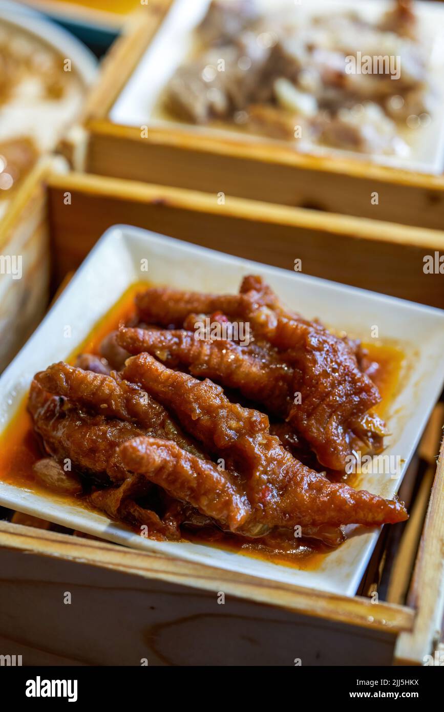 A delicious Cantonese morning tea dim sum, steamed chicken feet Stock ...