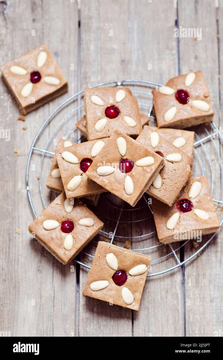 Ginger glace hi-res stock photography and images - Alamy