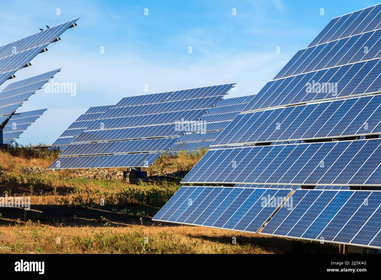 Solar power station photos hi-res stock photography and images - Alamy