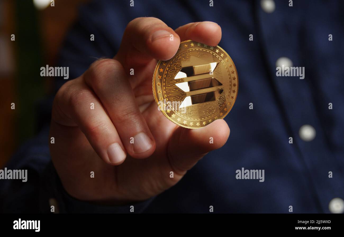 Solana sol stablecoin cryptocurrency gold hi-res stock photography and ...