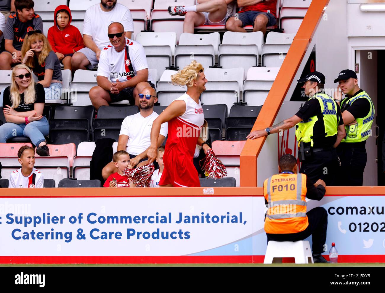 Cheerleading costume hi-res stock photography and images - Alamy