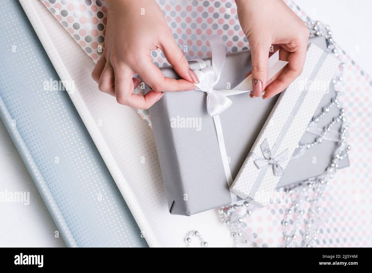 Preparation present hi-res stock photography and images - Alamy