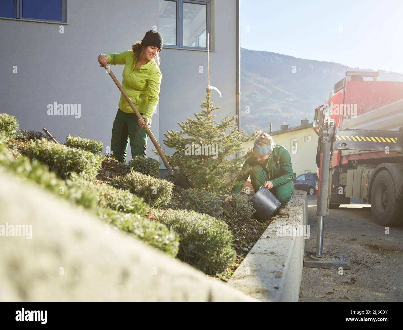 Court gardener’s house hi-res stock photography and images - Alamy