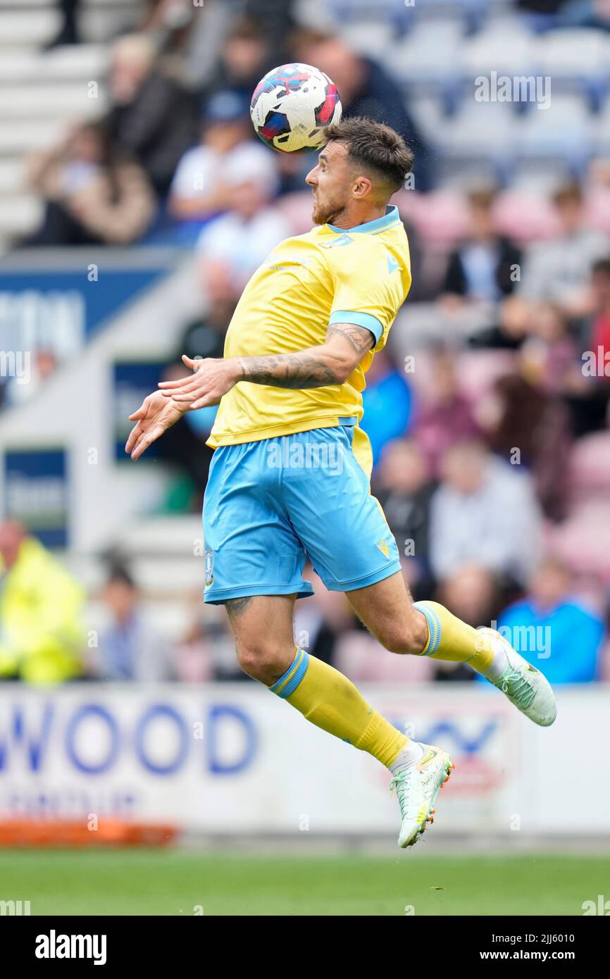 Lee Gregory #9 of Sheffield Wednesday heads the ball Stock Photo - Alamy