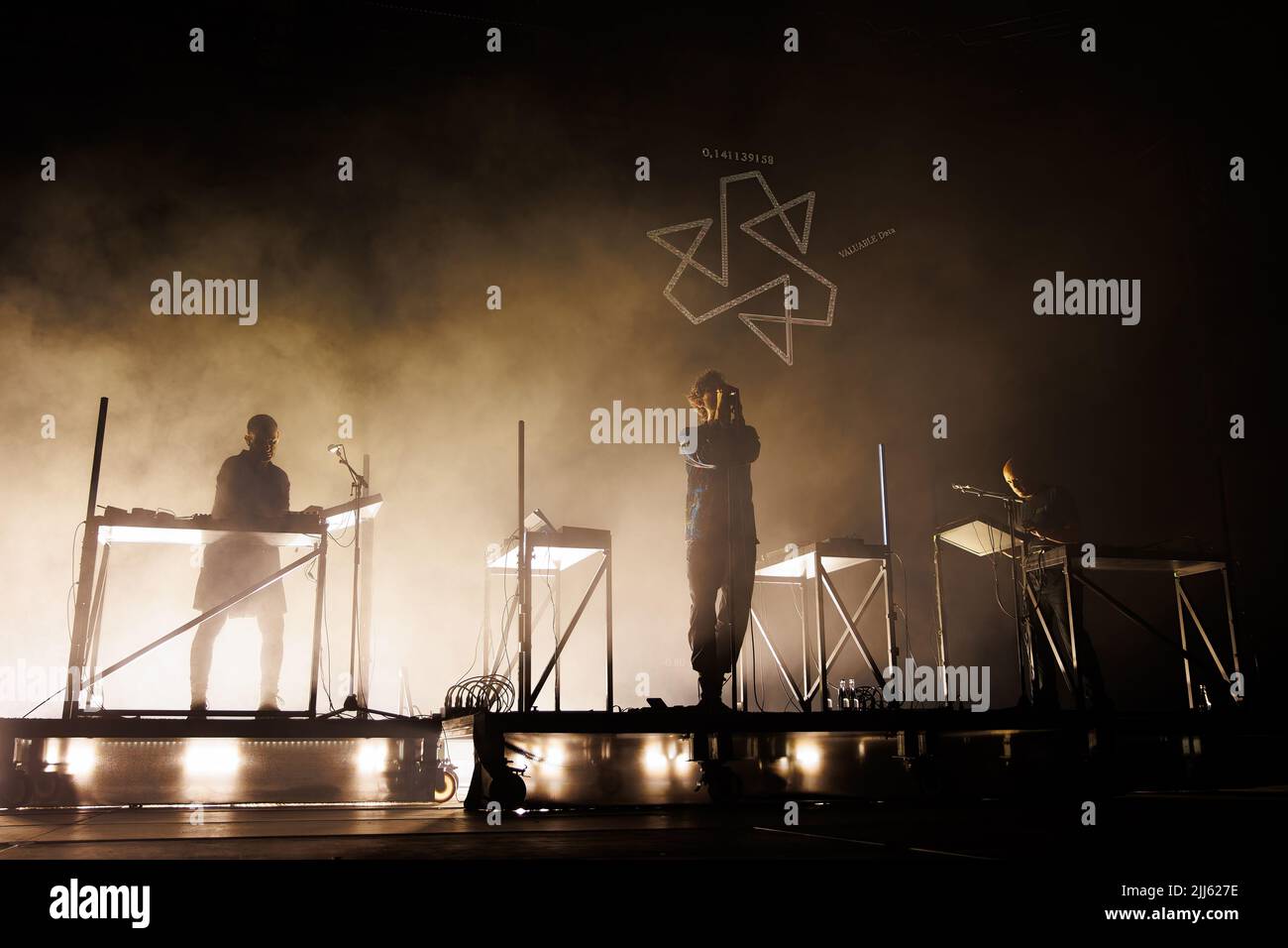 BARCELONA - JUN 17: Moderat (German electronic music supergroup ...