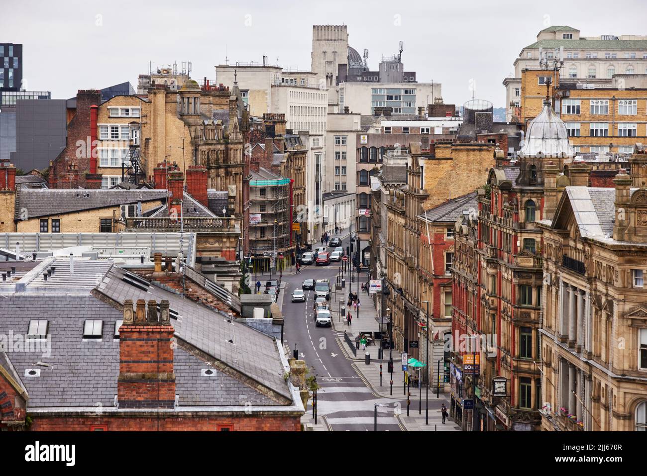 Looking down victoria street hi-res stock photography and images - Alamy