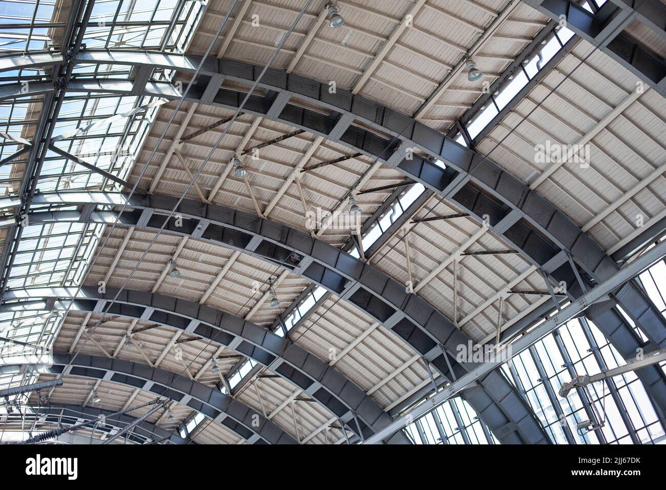 Iron ceiling station hi-res stock photography and images - Alamy