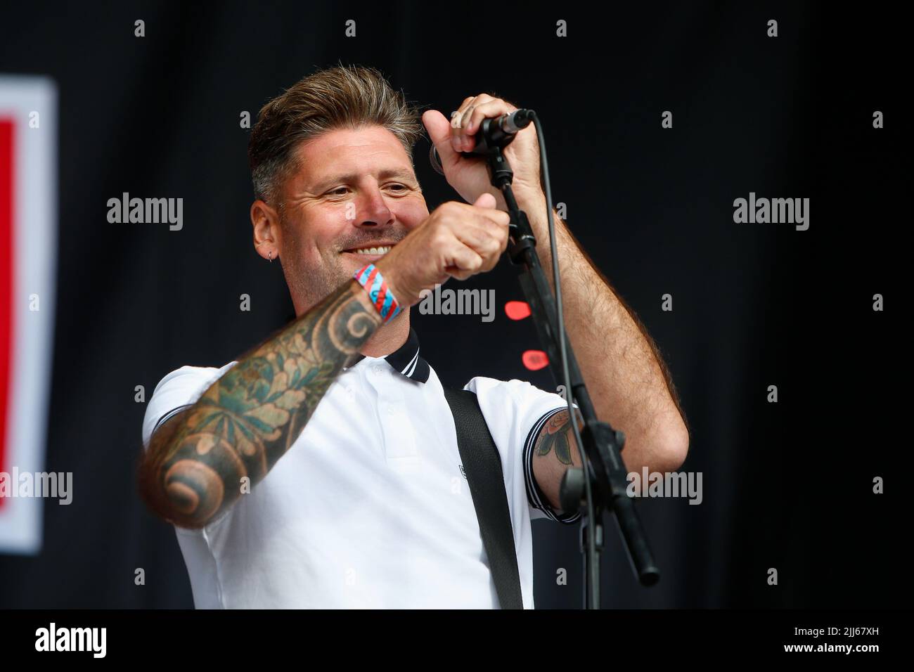 Jon Windle lead singer of Little Man Tate Stock Photo - Alamy
